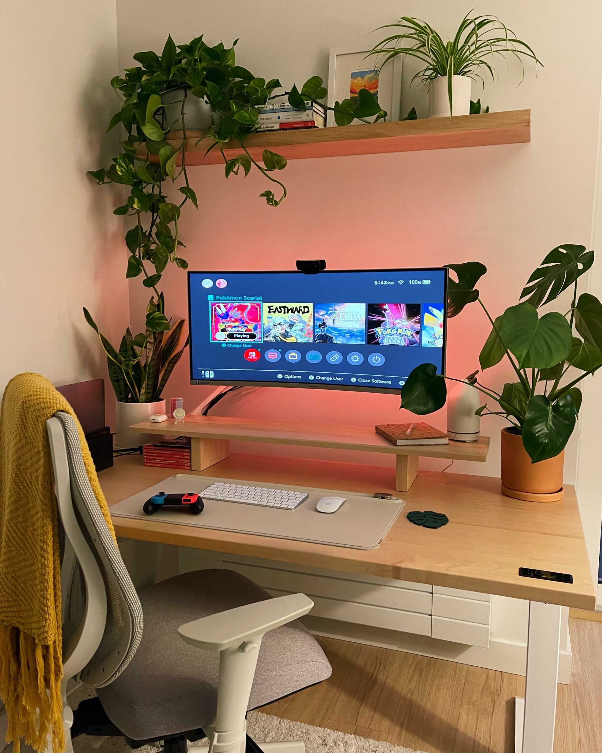 Cozy desk setup so far 🙂 - FPSHUB