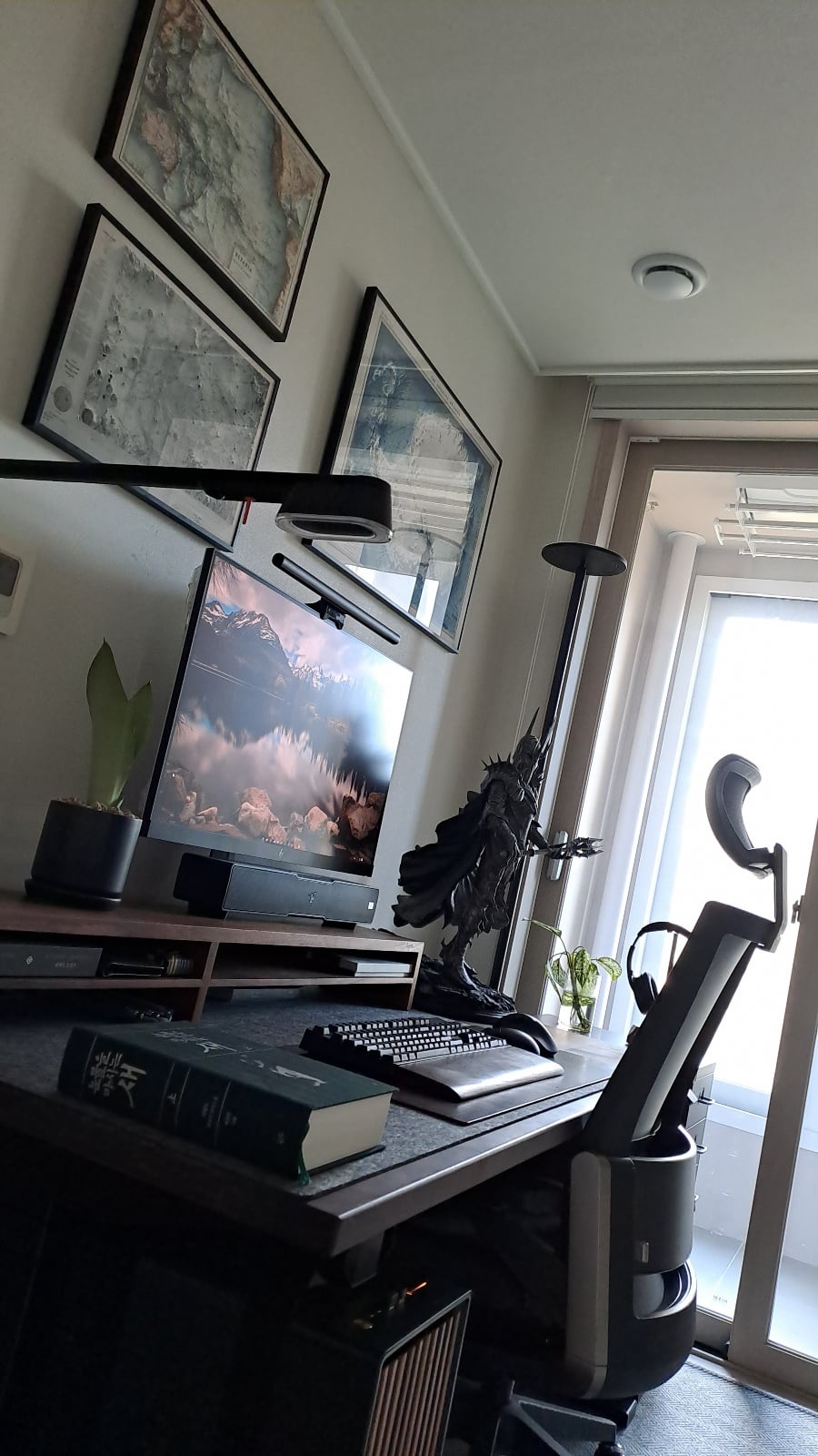 good afternoon! my small and cozy setup - FPSHUB | FPS GAMES HUB |FPS ...