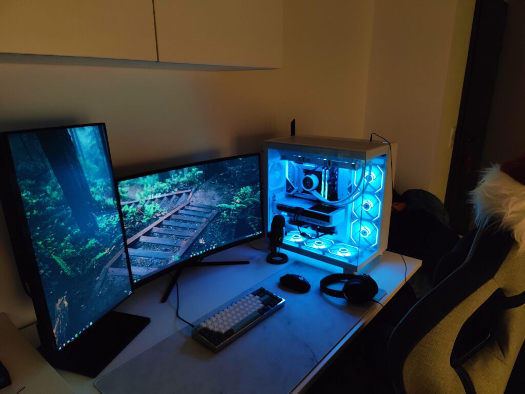 My first ever real battlestation - FPSHUB | FPS GAMES HUB |FPS GAMING HUB