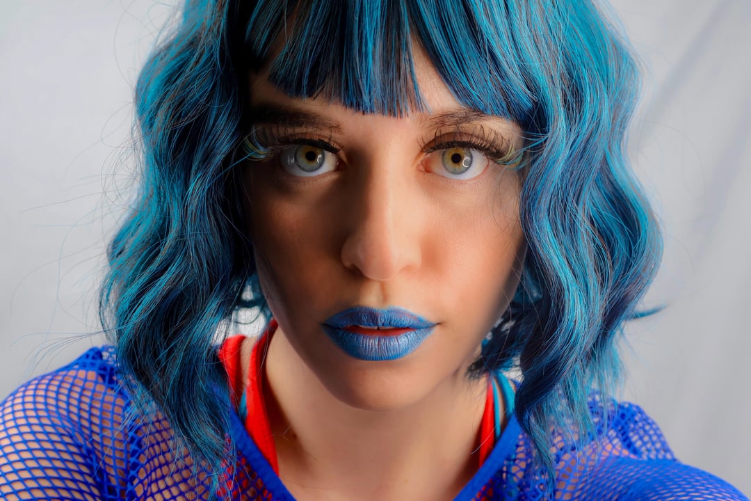Joi Blade Runner 2049 Cosplay - FPSHUB | FPS GAMES HUB |FPS GAMING HUB