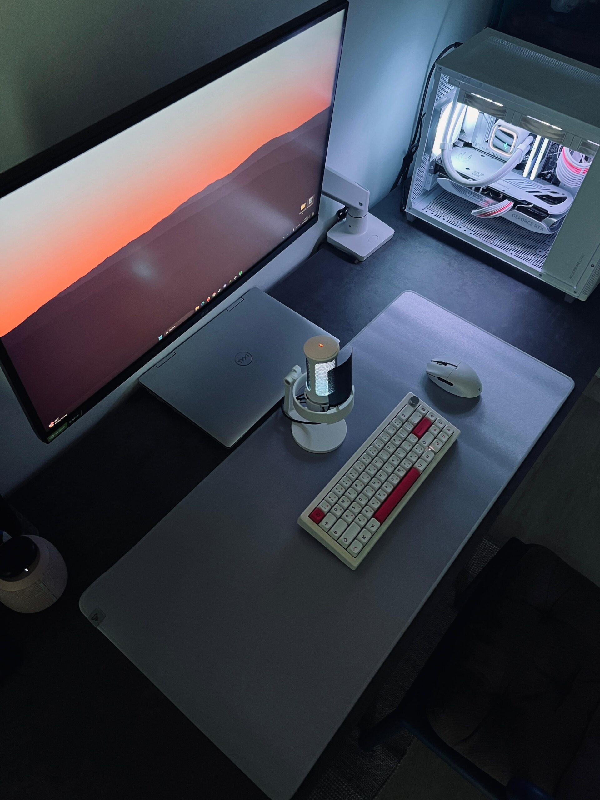 New PC. My last PC was an Intel® Core 2 Quad Processor Q6600 + Nvidia ...