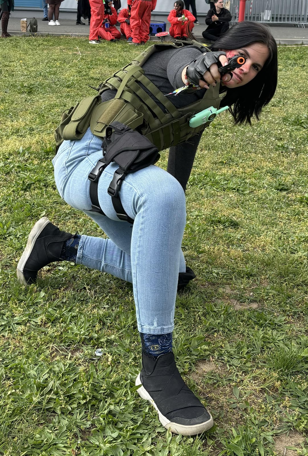 Valeria Cosplay [MW2] ( FAKE BLOOD AND FAKE GUNS) - FPSHUB | FPS GAMES ...