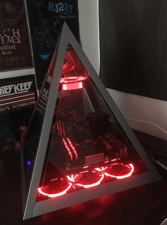 Completed my Sith Holocron PC! First build and it's a beast! - FPSHUB ...