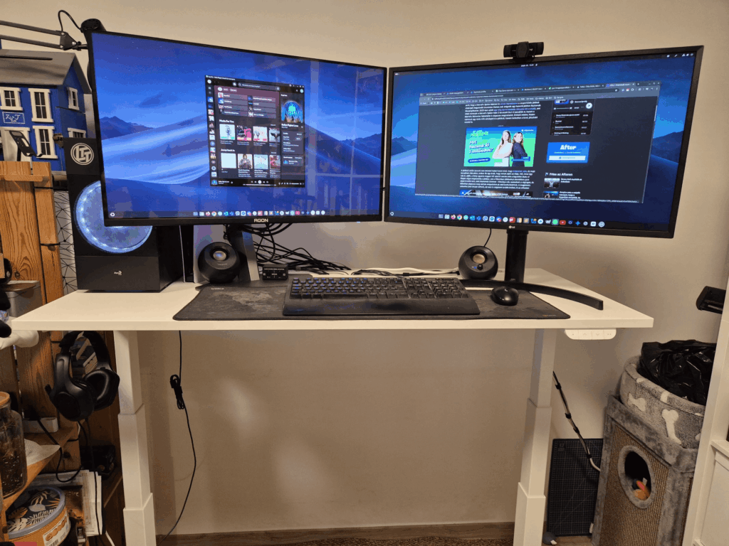 Sitting/standing desk work/game battlestation - FPSHUB | FPS GAMES HUB ...