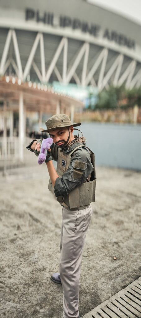 [COD] Captain Price Cosplay in a Kpop Concert - FPSHUB | FPS GAMES HUB ...